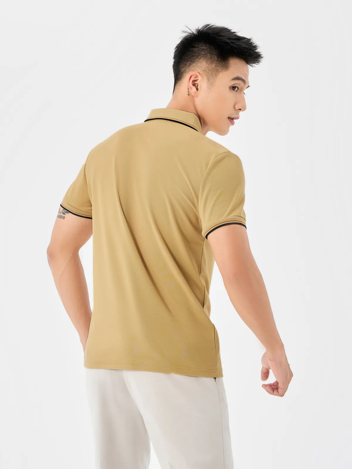 Polo Nam Cafe Dệt Tổ Ong Thêu Gấu | YODY