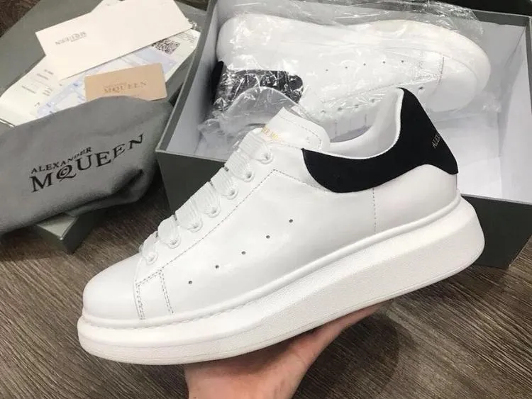 Rep 1 1 là gì? Những điều cần biết về hàng replica 1 1