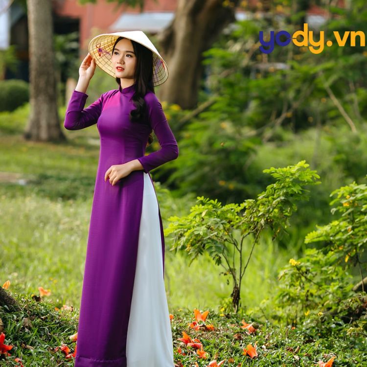 Áo dài tím phối quần màu gì? Bí quyết mix & match thời thượng | Yody